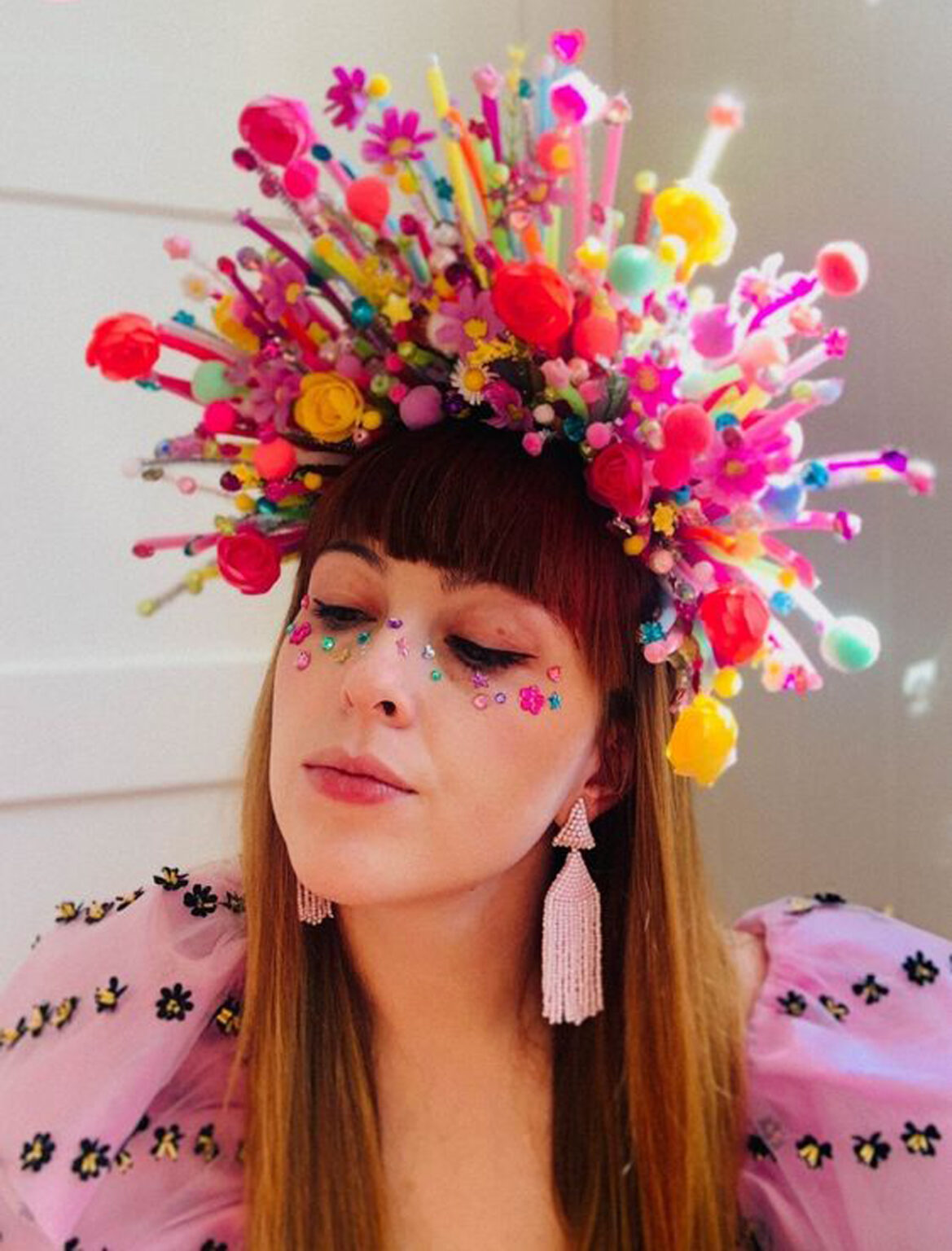 Easy Pipe Cleaner Crowns For Party Crafting Fun - vhudgins
